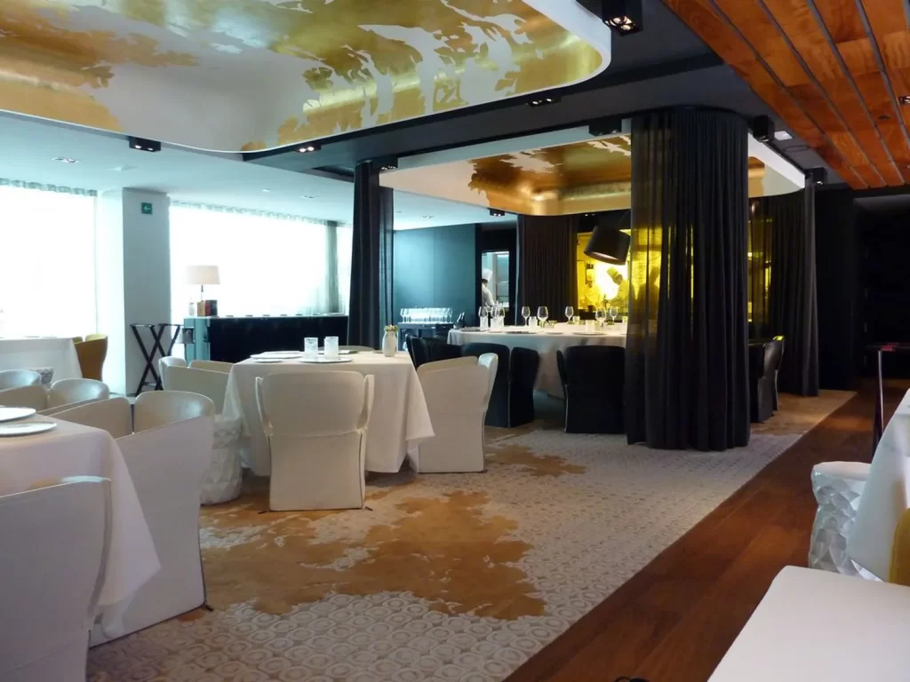 Reservation at MOMENTS restaurant - Barcelona | KEYS