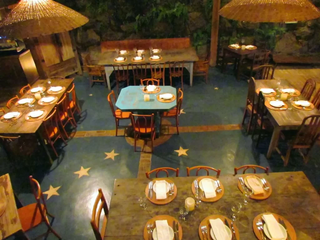 Reservation at APRAZIVEL restaurant - RJ | KEYS