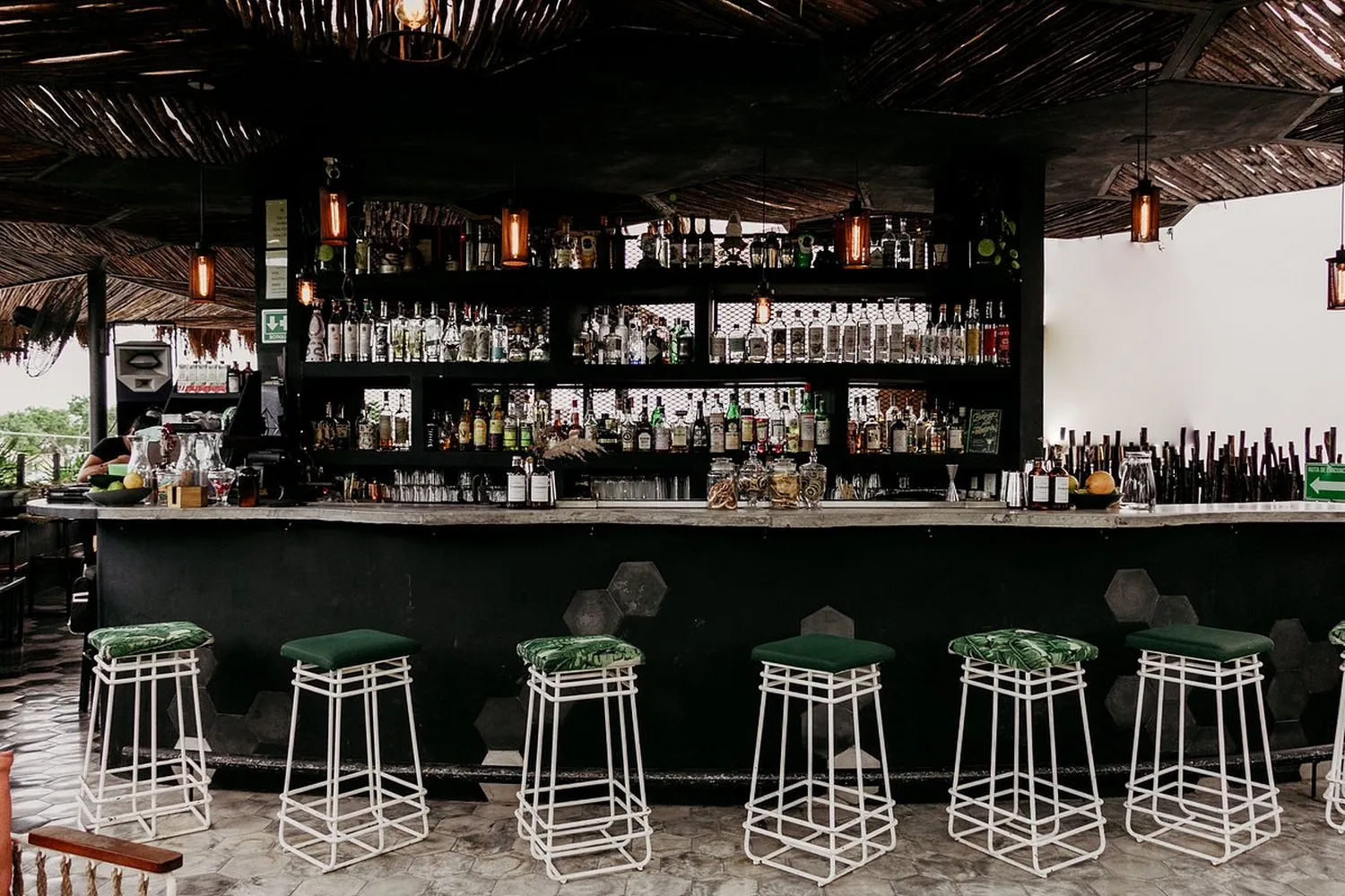 Reservation at AUA DE MAR restaurant - Tulum | KEYS