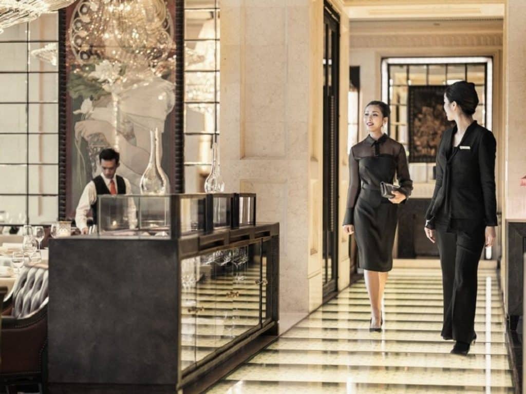 Reservation at CAPRICE restaurant - Hong Kong | KEYS