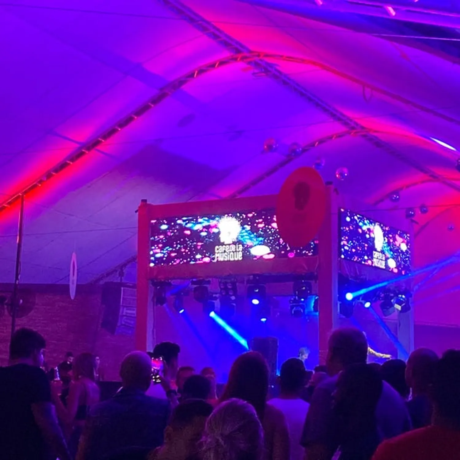 Reservation at FARO BEACH CLUB - Rio de Janeiro | KEYS