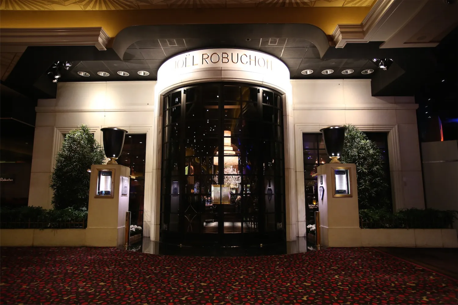 Reservation at Joël Robuchon - Las Vegas | The World Keys