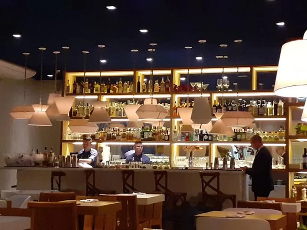 Reservation at OIA restaurant - Rio de Janeiro | KEYS