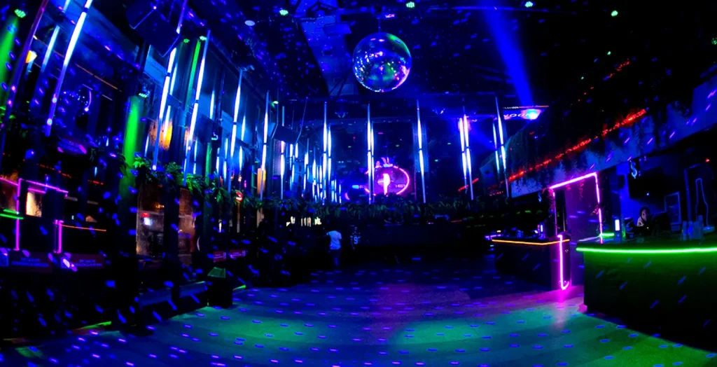 Reservation at PRIVILÈGE BRASIL nightclub - Búzios | KEYS