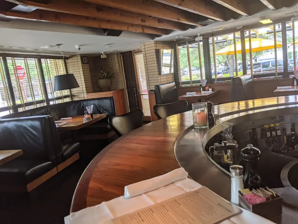 Reservation at R+D Kitchen restaurant - Dallas | KEYS