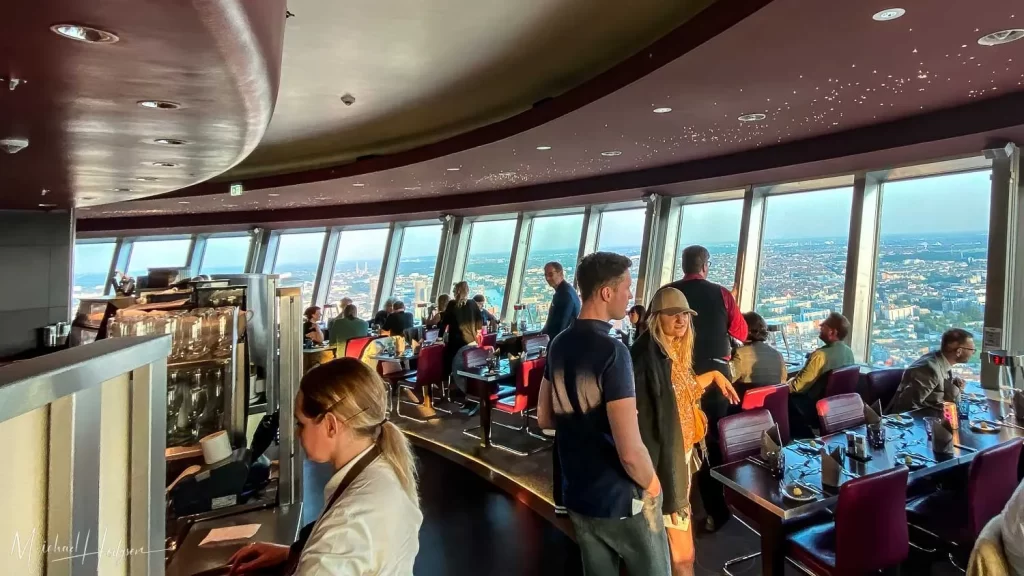 Reservation at SPHERE restaurant - Berlin | KEYS