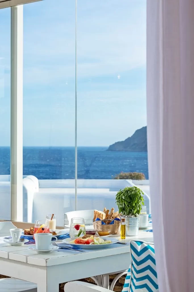 Reservation at ARCHIPELAGOS restaurant - Mykonos | KEYS