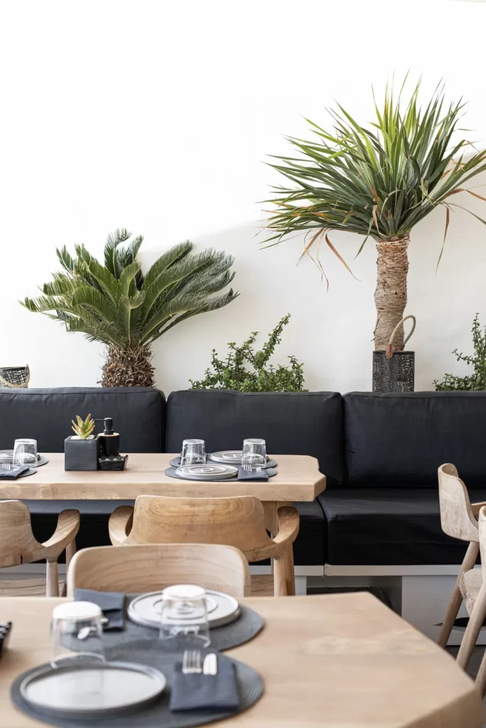 Reservation at JACKIE O’ restaurant - Mykonos | KEYS