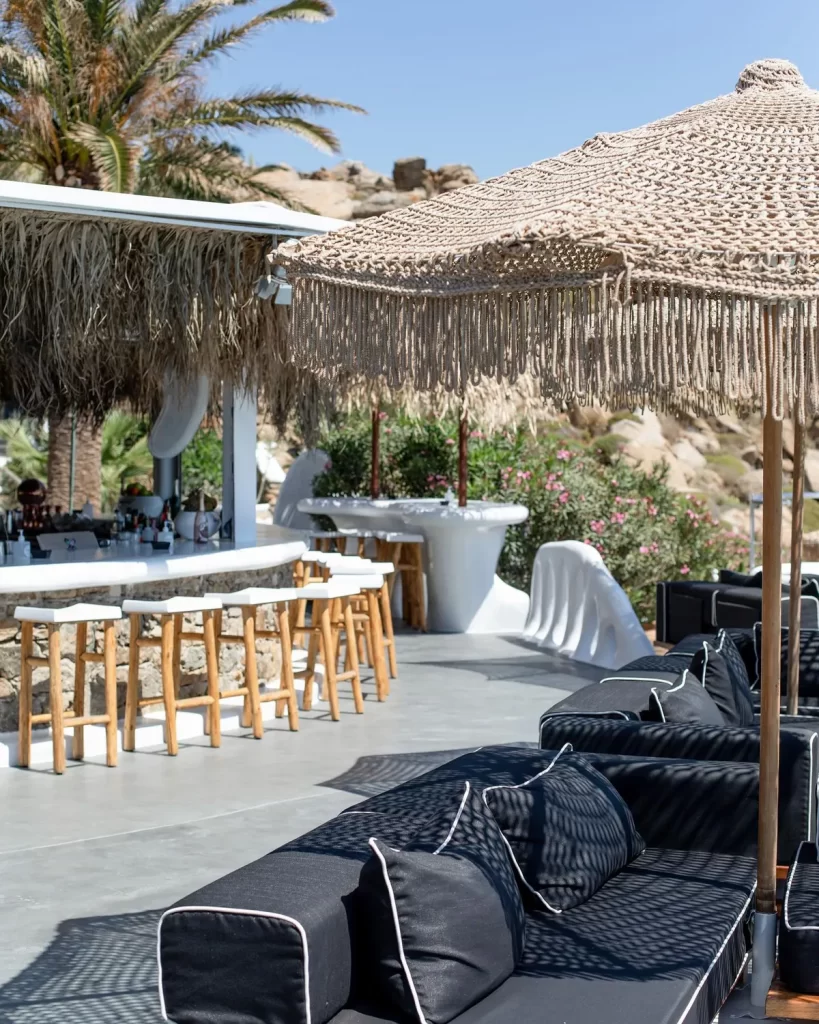 Reservation at JACKIE O’ restaurant - Mykonos | KEYS