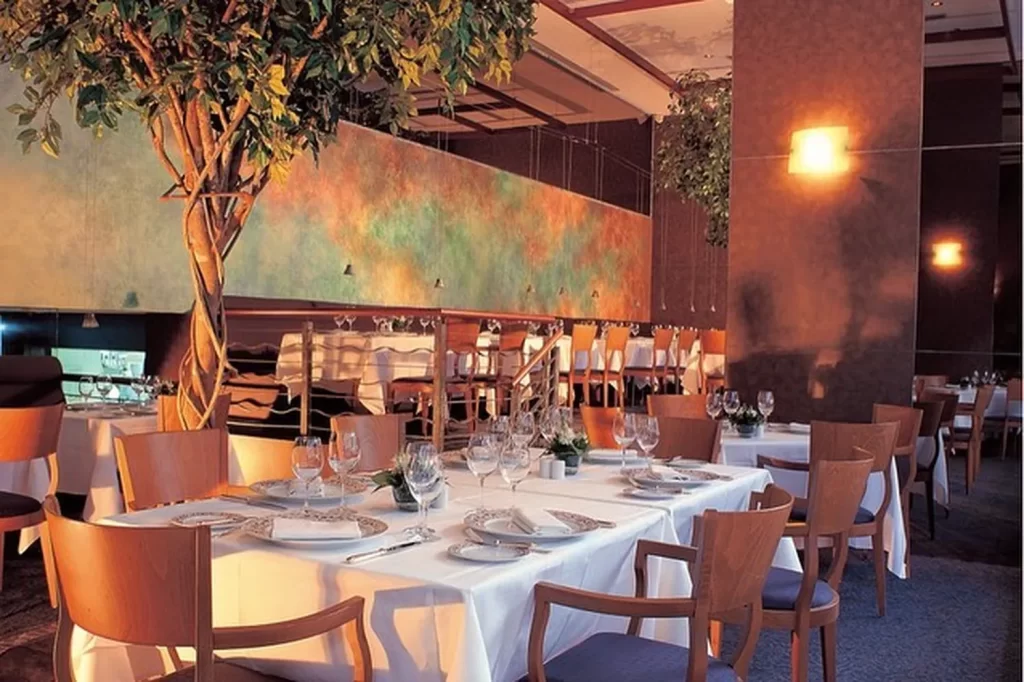 Reservation at LES AMIS restaurant - Singapore | KEYS