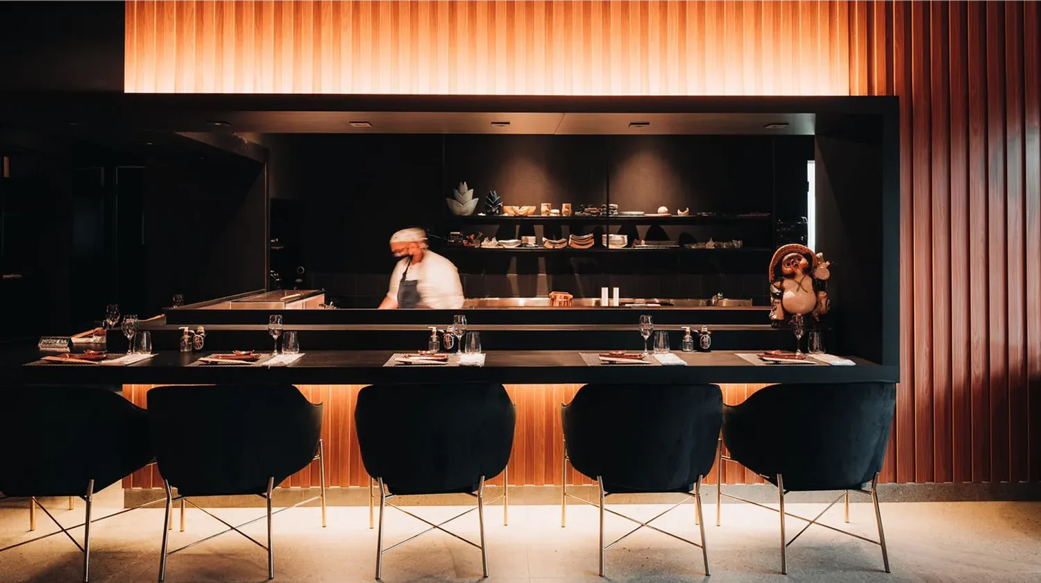 Reservation at AIZU restaurant - Curitiba | KEYS