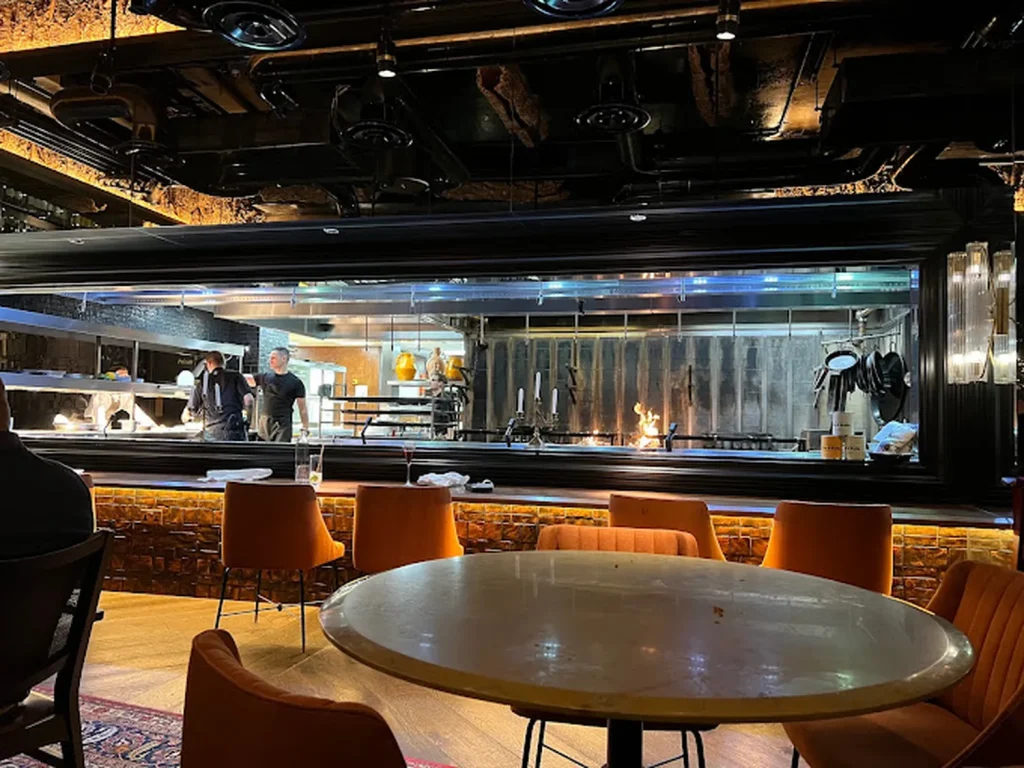 Reservation at ARROS QD restaurant - London | KEYS