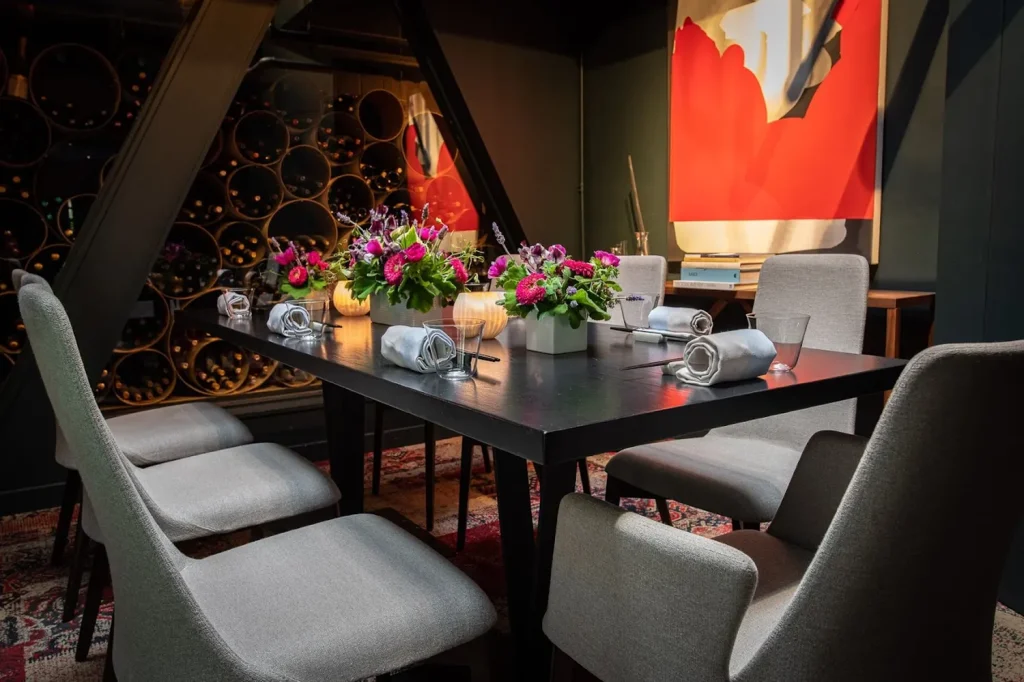 Reservation at AVERY restaurant - San Francisco | KEYS