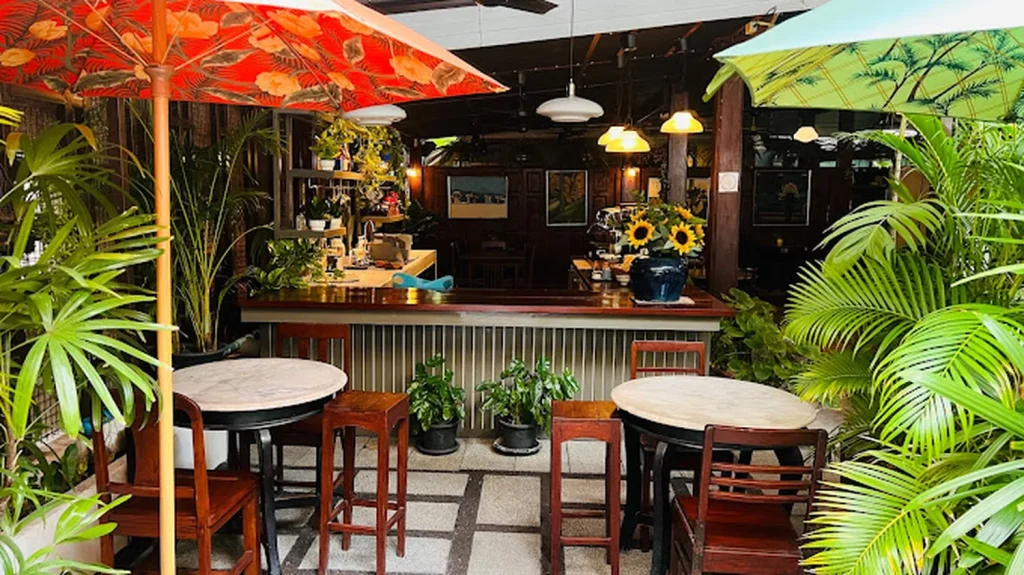 Reservation at BAAN CHIANG restaurant - Bangkok | KEYS