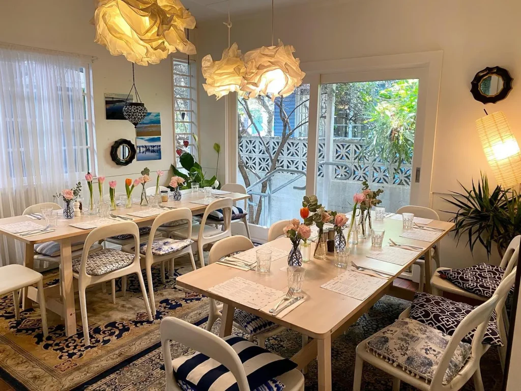 Reservation at BUMBLES restaurant - Gold Coast | KEYS