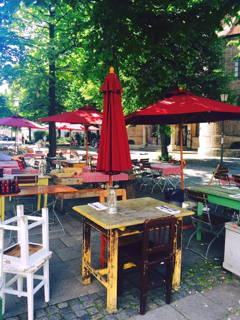 Reservation at CHEZ FRITZ restaurant - Munich | KEYS