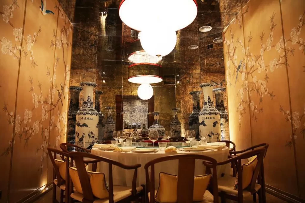 Reservation at CHINA CROWN restaurant - Madrid | KEYS
