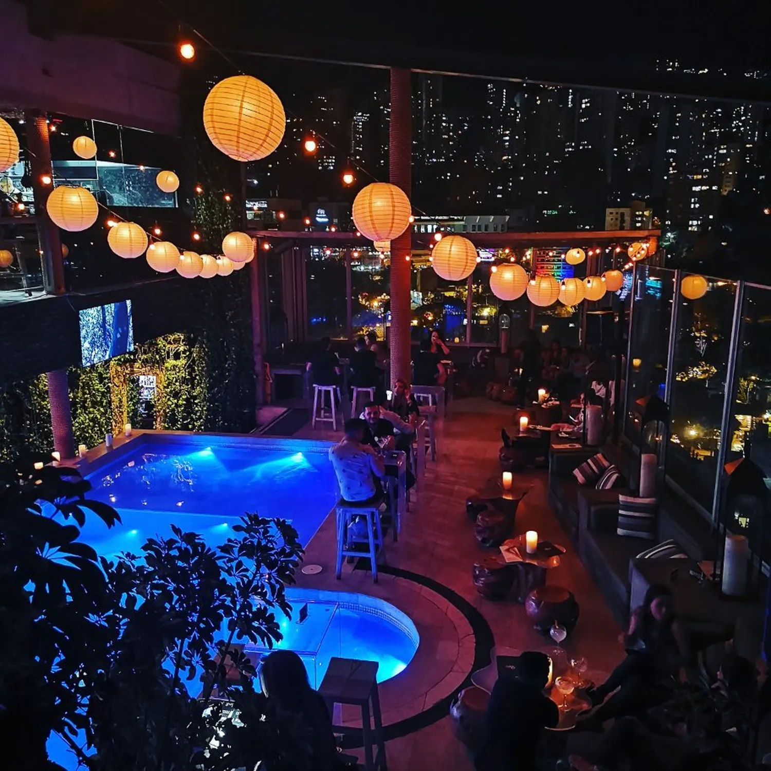 Reservation at ENVY ROOFTOP - Medellin | KEYS