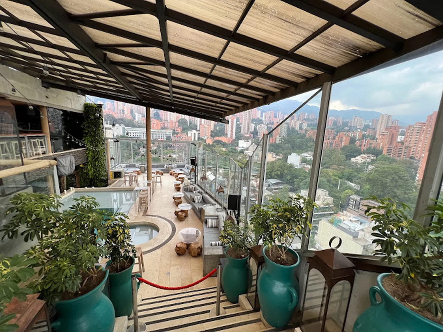 Reservation at ENVY ROOFTOP - Medellin | KEYS