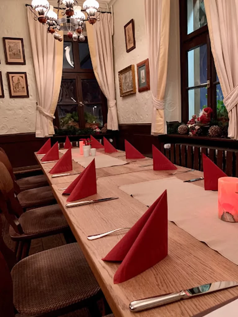 Reservation at FRIEDBERGER WARTE restaurant - Francfort | KEYS