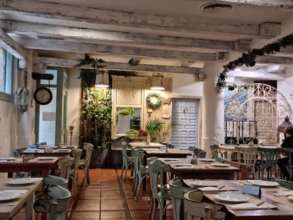 Reservation at LA BOTANA restaurant - Mallorca | KEYS