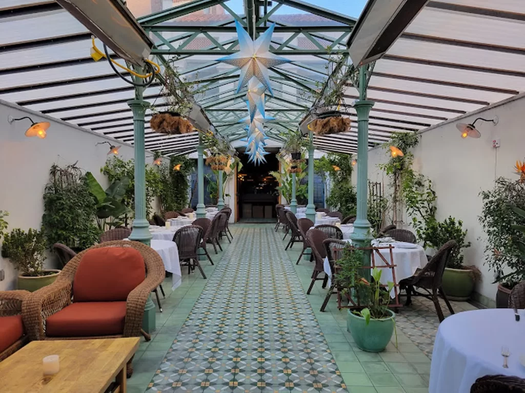 Reservation at LE COLONIAL restaurant - San Francisco | KEYS