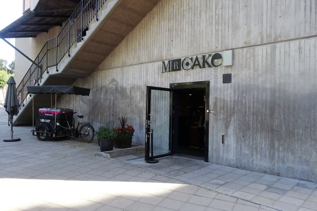 Reservation at MR CAKE restaurant - Stockholm | KEYS
