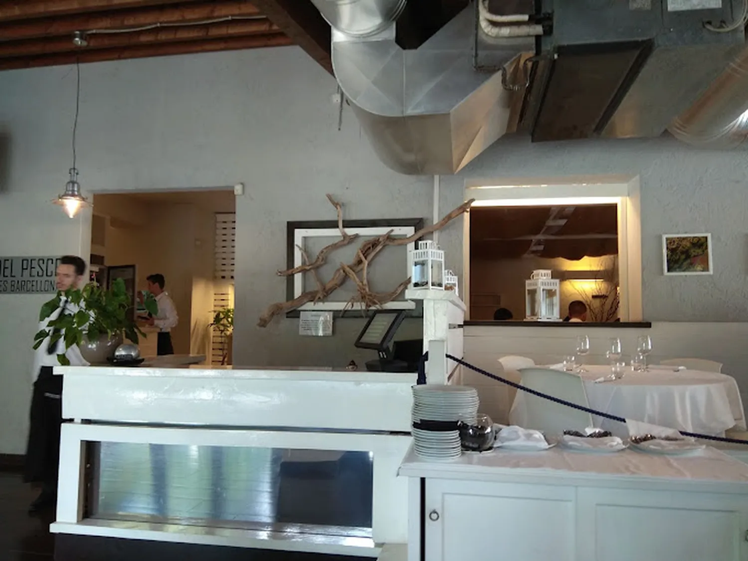 Reservation at OFFICINE DEL PESCE - Roma | The World Keys