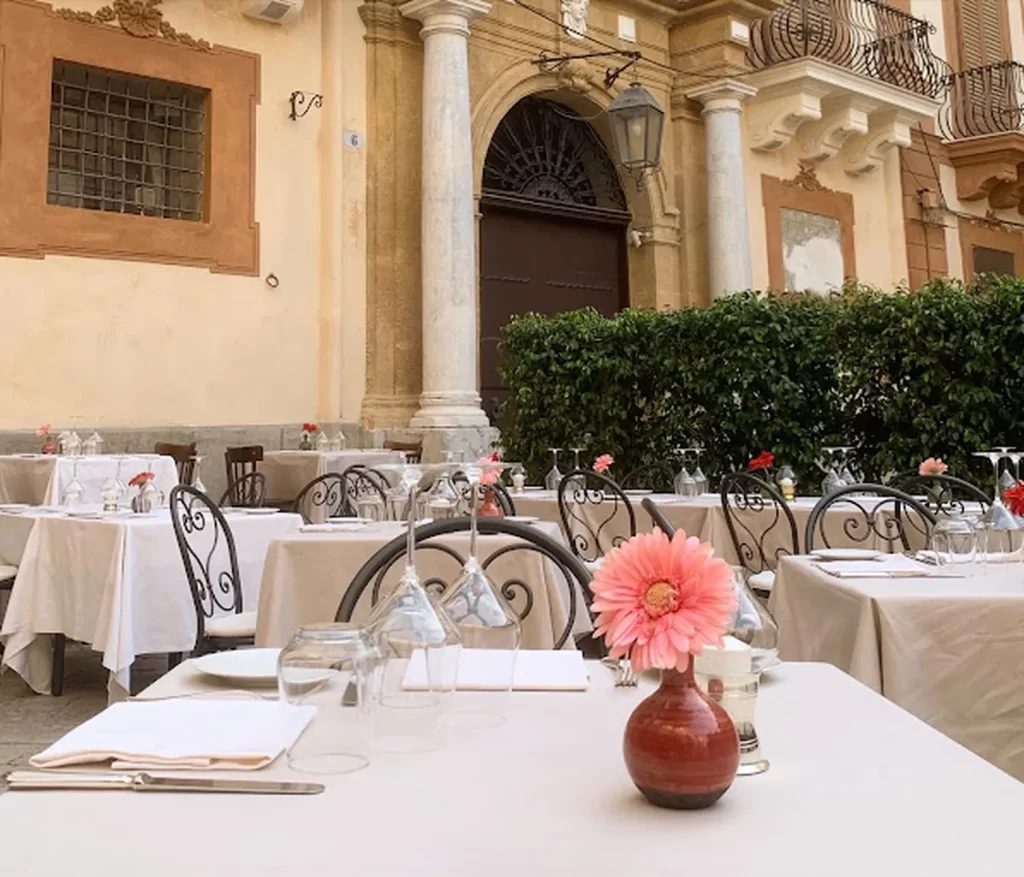 Reservation at OSTERIA DEI VESPRI restaurant - Palerma | KEYS