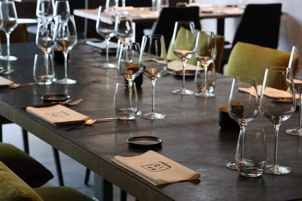 Reservation at RESTO CINQ restaurant - Brussels | KEYS