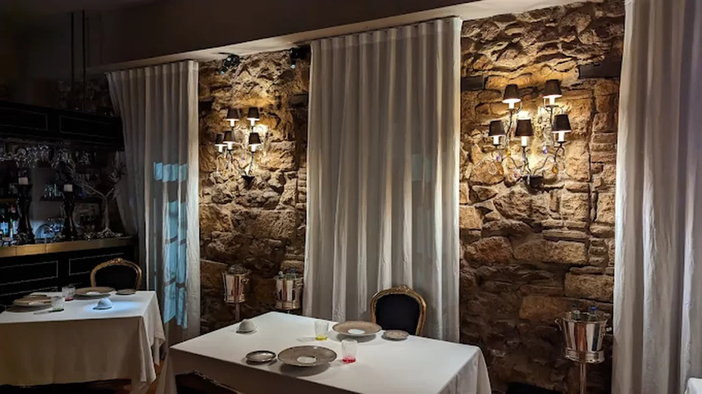 Reservation at SPONDI restaurant - Athens | KEYS