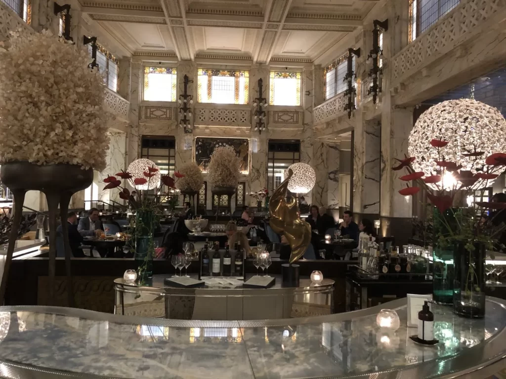 Reservation at The Bank restaurant - Vienna | The World Keys