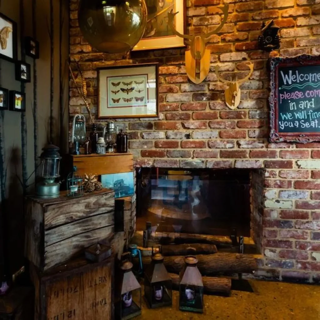 Reservation at THE CABIN Small bar - Perth | KEYS