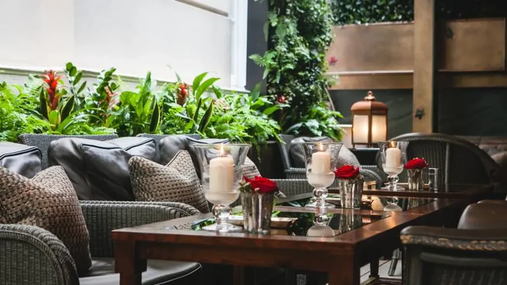 Reservation at THE GARDEN ROOM - London | KEYS