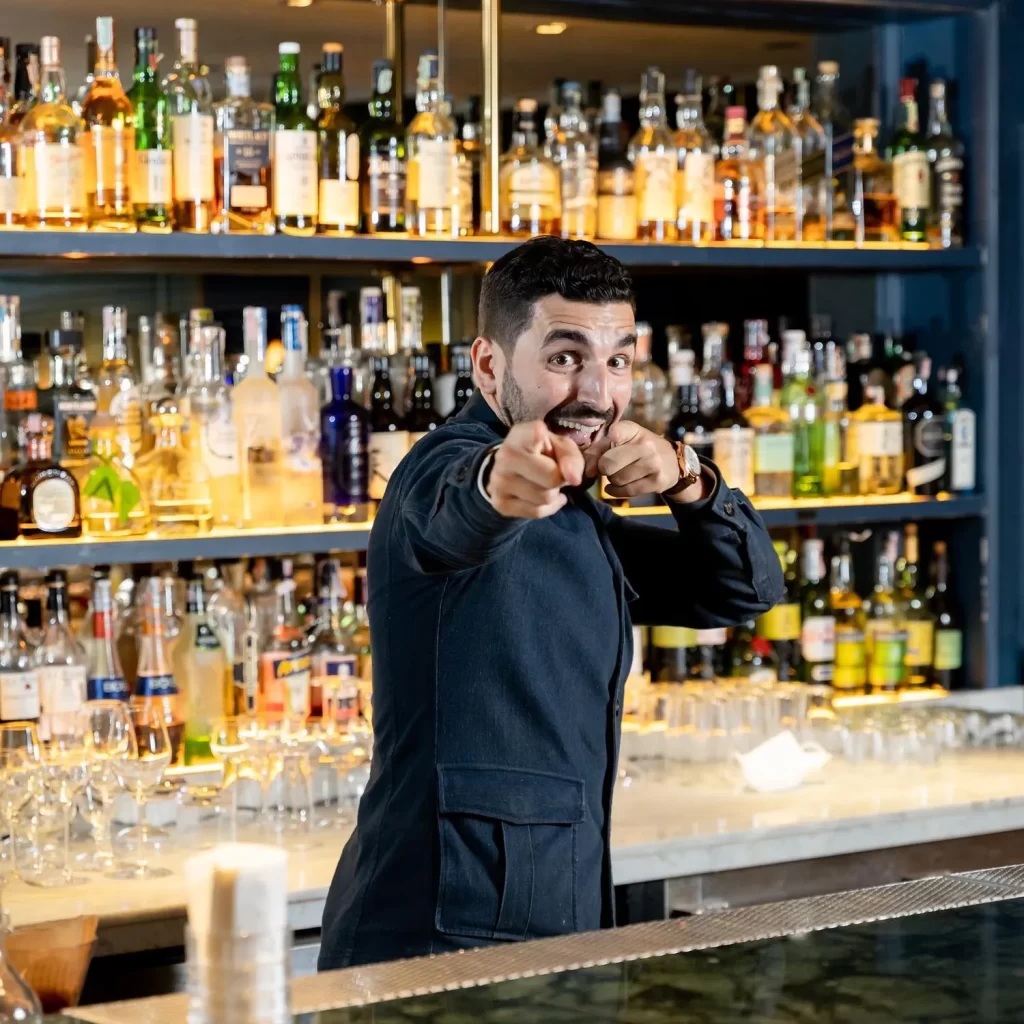 Reservation at Vesper Cocktail bar - Bangkok | KEYS