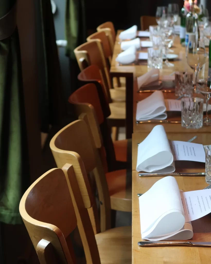 Reservation at VADDER restaurant - Frankfurt | KEYS