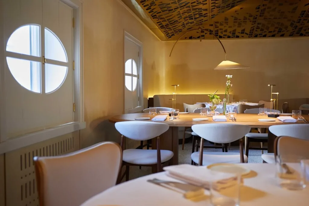 Reservation at ARTEST restaurant - Moscow | KEYS