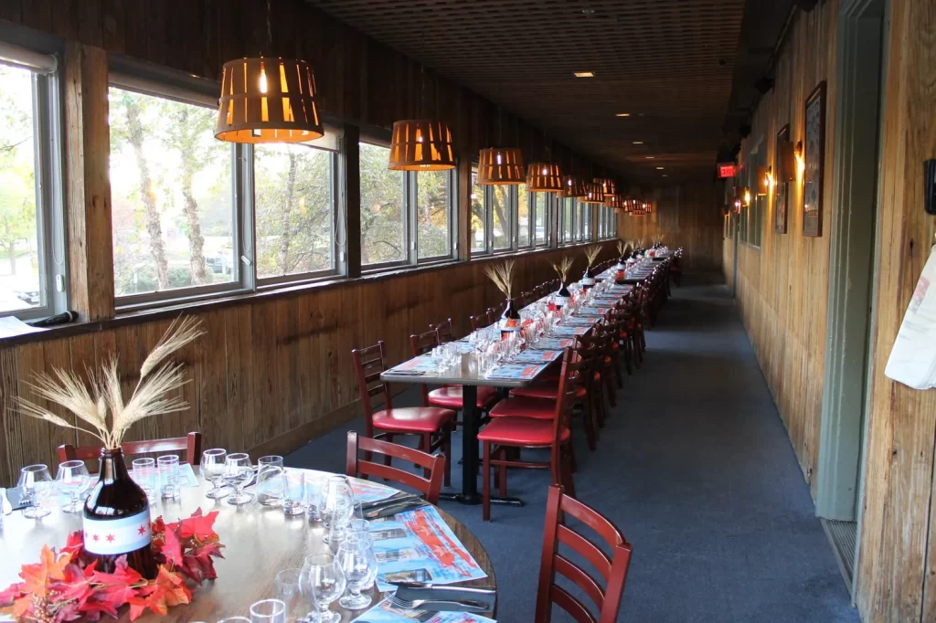 Reservation at BOB CHINN'S CRAB HOUSE - Wheeling | KEYS