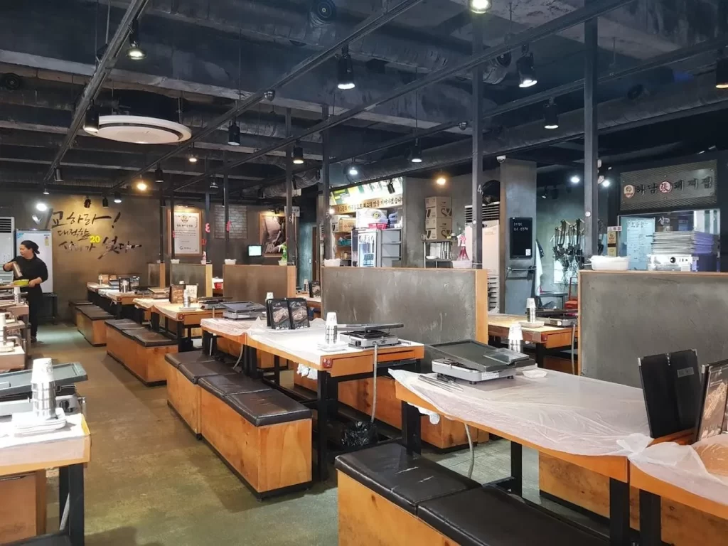 Reservation at HANAM PIG HOUSE restaurant - Seoul | KEYS