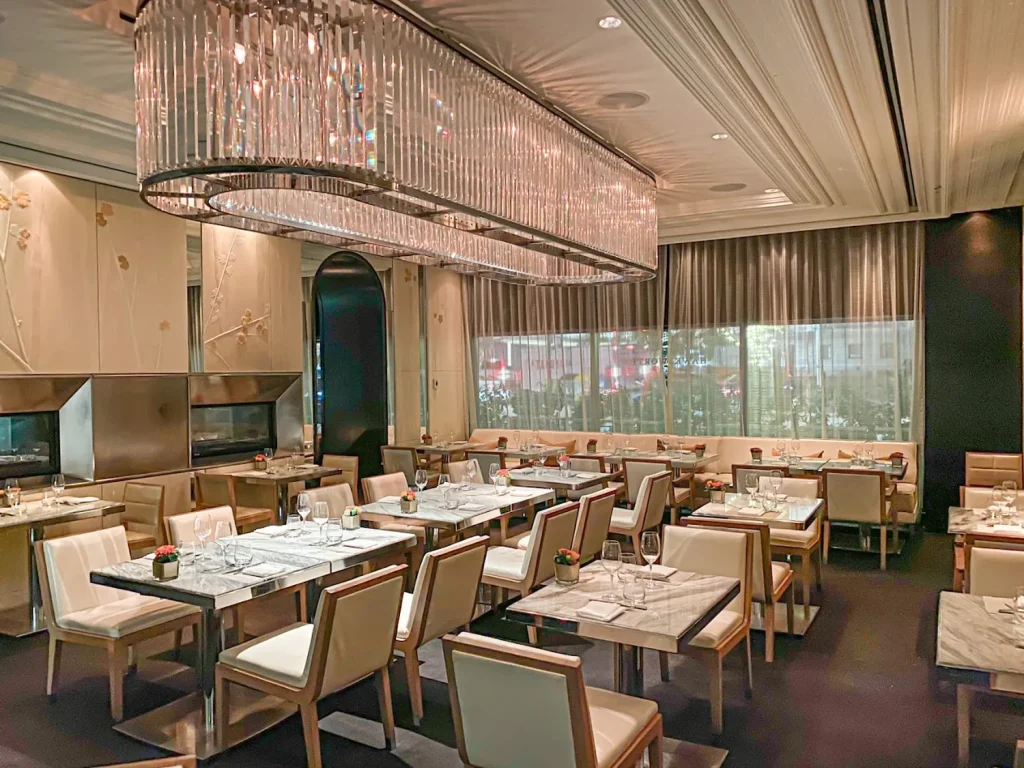 Reservation at HAWKSWORTH restaurant - Vancouver | KEYS