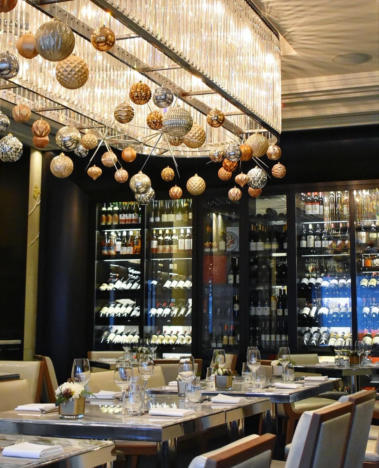 Reservation at HAWKSWORTH restaurant - Vancouver | KEYS