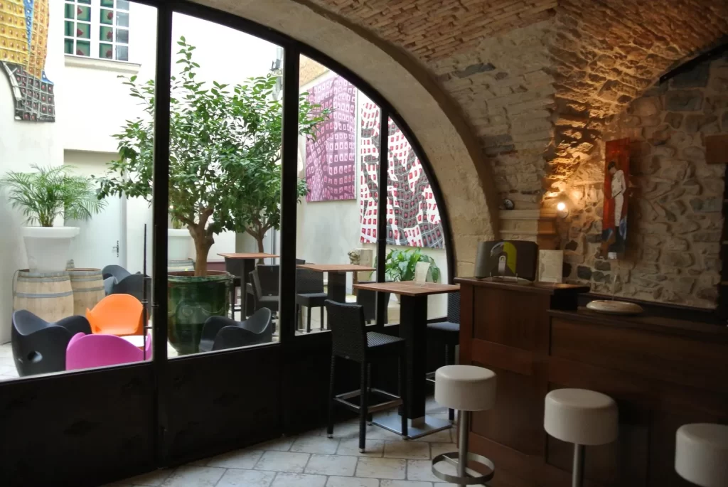 Reservation at LE LISITA restaurant - Nîmes | KEYS