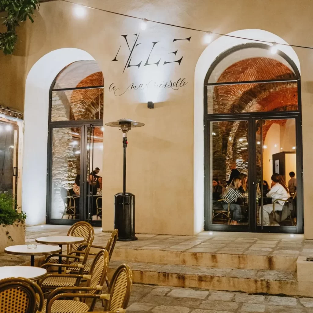 Reservation at LE MADEMOISELLE restaurant - Bastia | KEYS