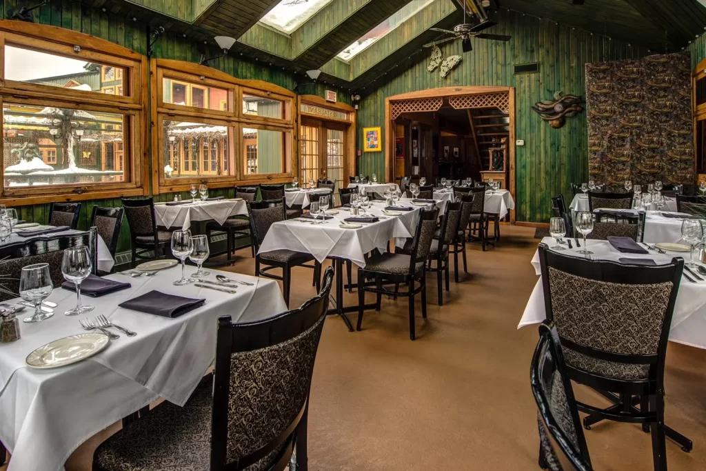 Reservation at LES MENUS PLAISIRS - Laval | KEYS