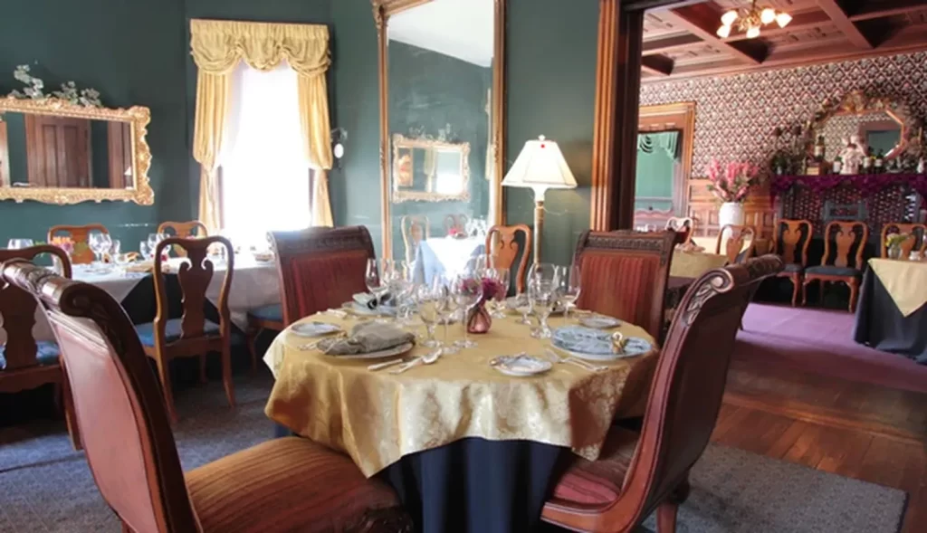 Reservation at MCNINCH restaurant - Charlotte | KEYS