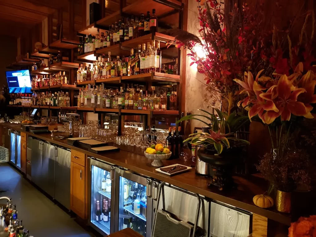 Reservation at OAK restaurant - Charlotte | KEYS