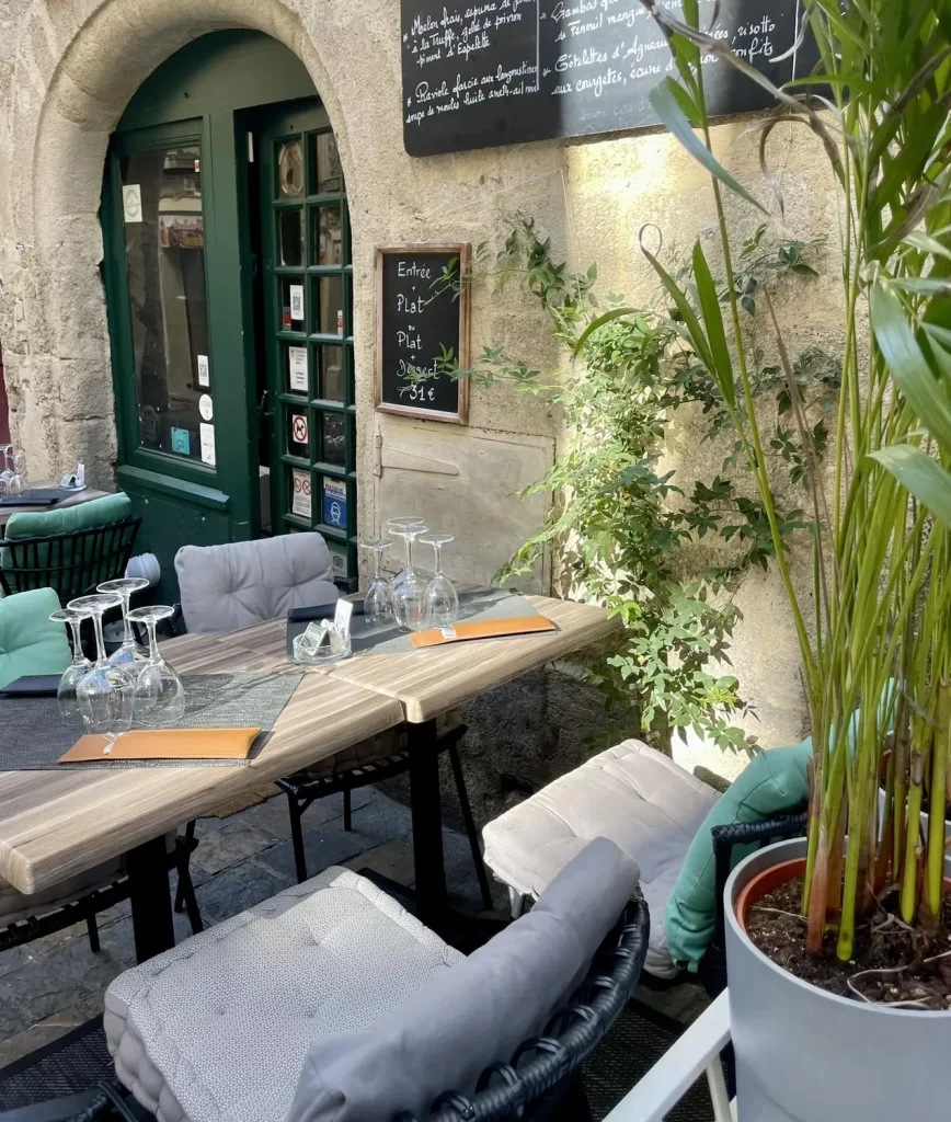 Reservation at PASSÉ COMPOSÉ restaurant - Montpellier | KEYS