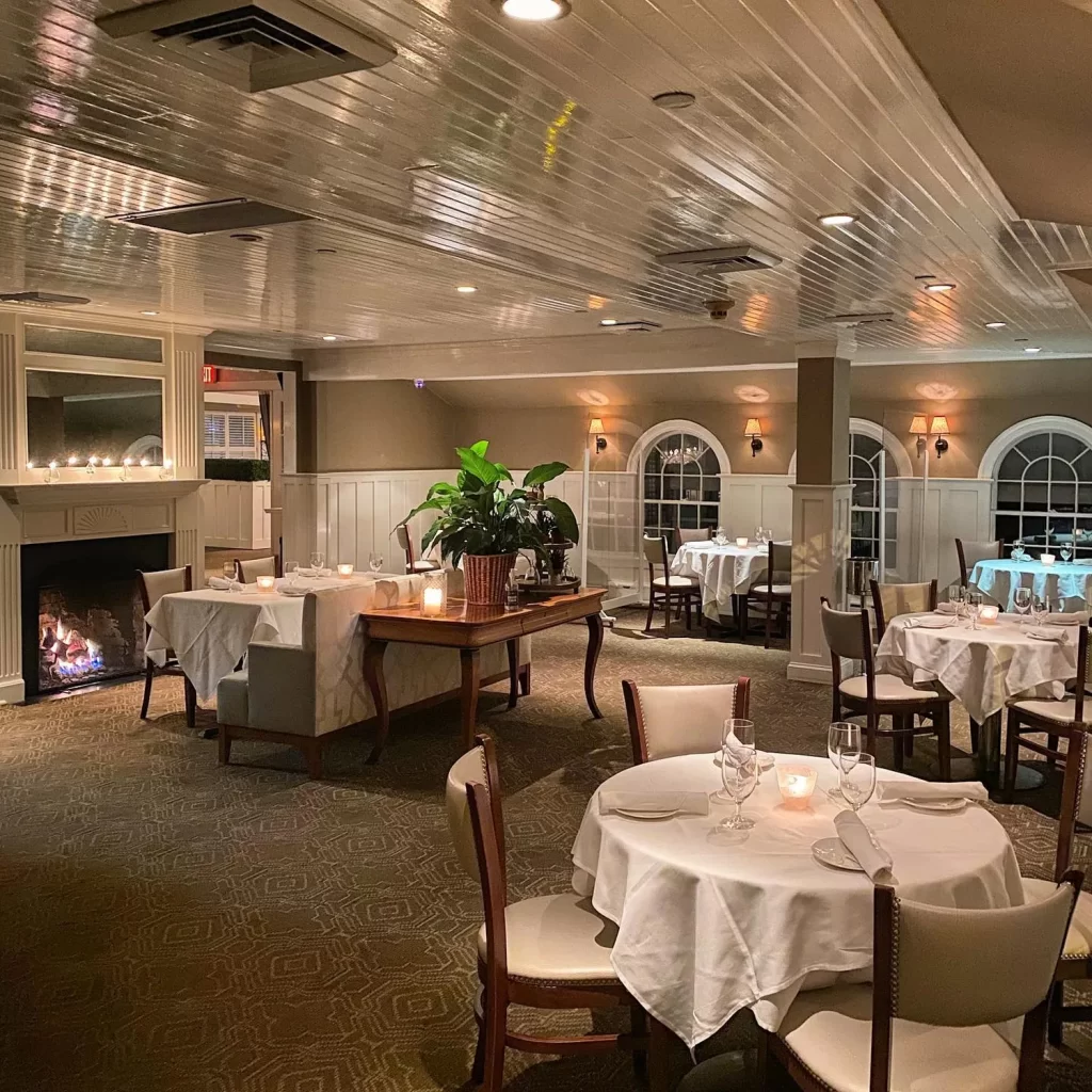 Reservation at STONE CREEK INN restaurant - Hamptons | KEYS