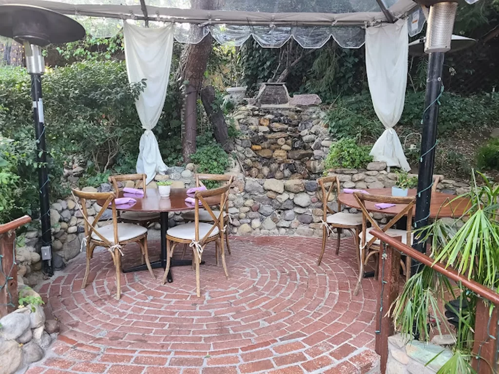 Reservation at SEVENTH RAY restaurant - Malibu | KEYS