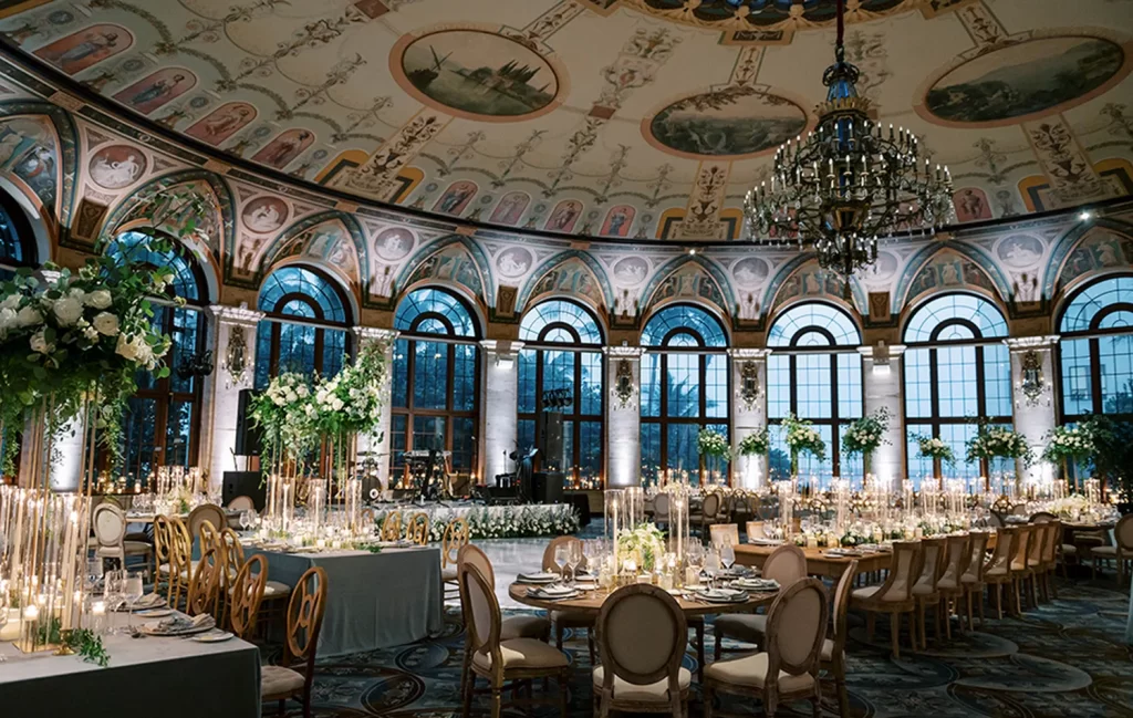 Reservation at THE CIRCLE restaurant - Palm Beach | KEYS